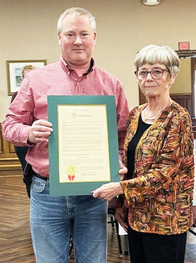 Guiding Principal: Washington Elementary’s Cook retiring after 56 years ...